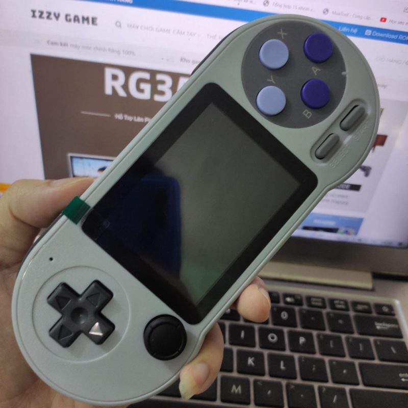 Máy chơi game cầm tay giá rẻ SF2000 04/2026 - IZZYGame